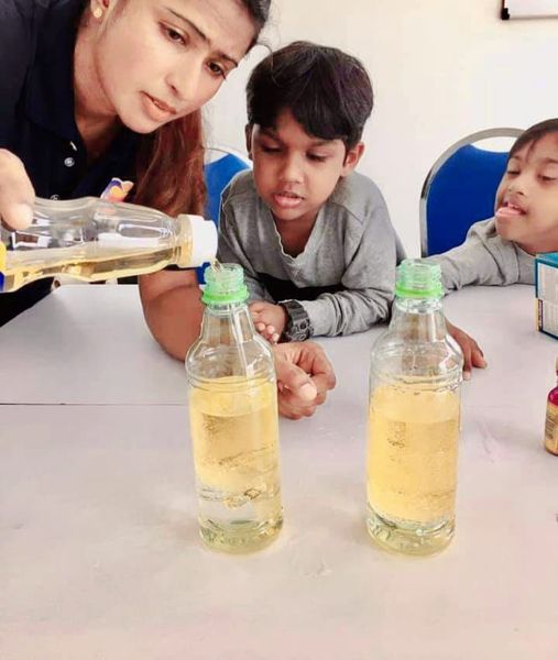 Science & Experiments – MY BUGS' TRAY