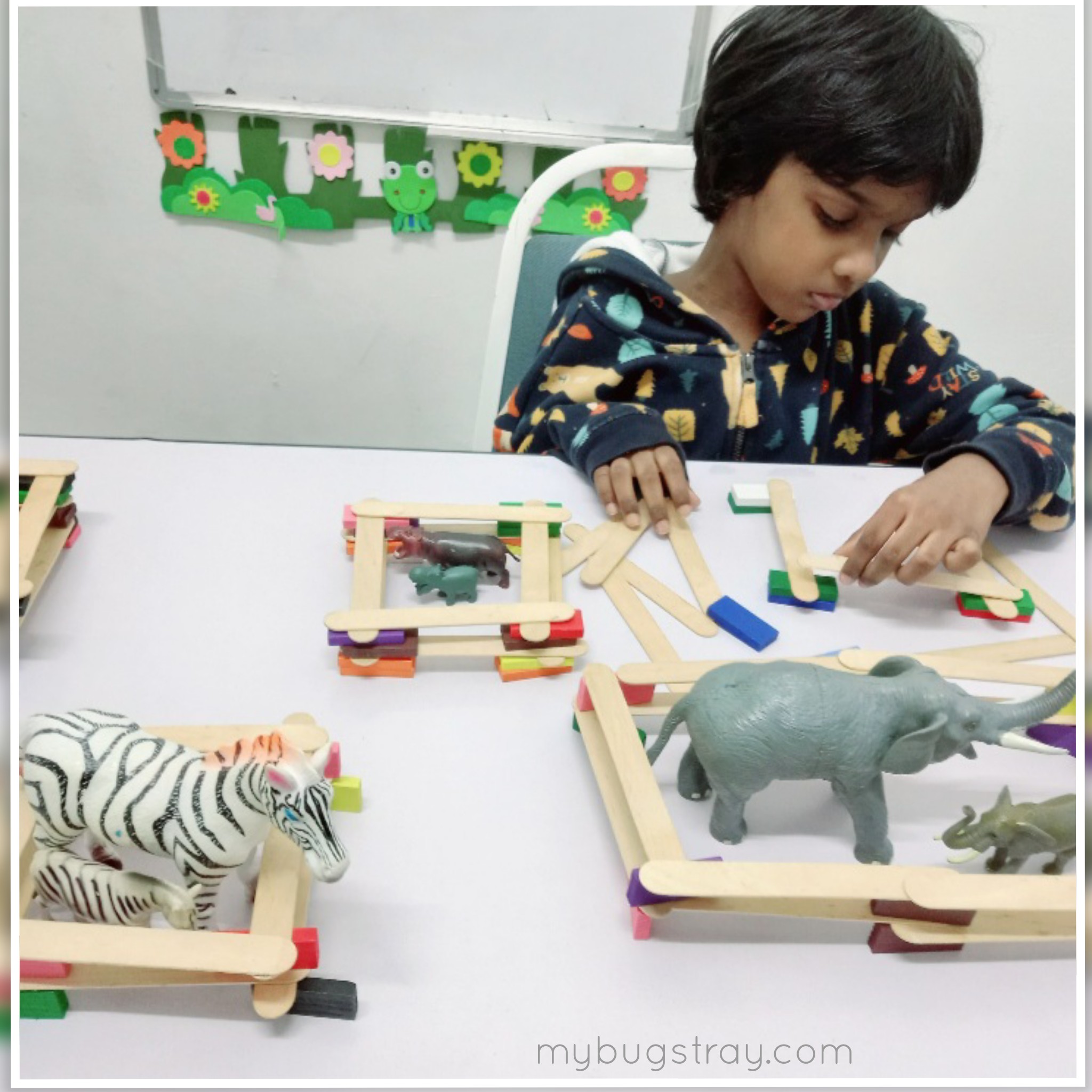 Fine Motor Skills – Building – MY BUGS' TRAY
